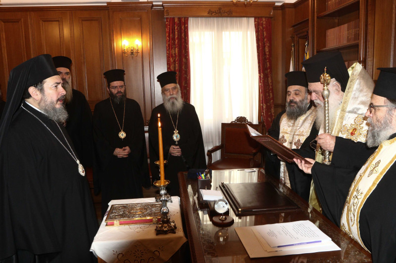 Ιερά Σύνοδος: Ομόφωνο «όχι» στο γάμο και την τεκνοθεσία ομοφύλων ...
